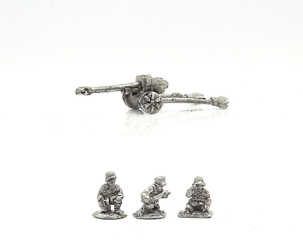 Pendraken 10mm WWII Hungarian, 5cm Pak 38 AT gun with crew (2)