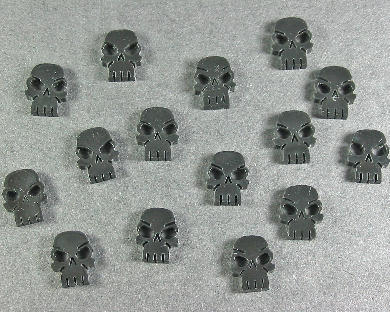 Mini Skull Tokens Translucent Grey 15
