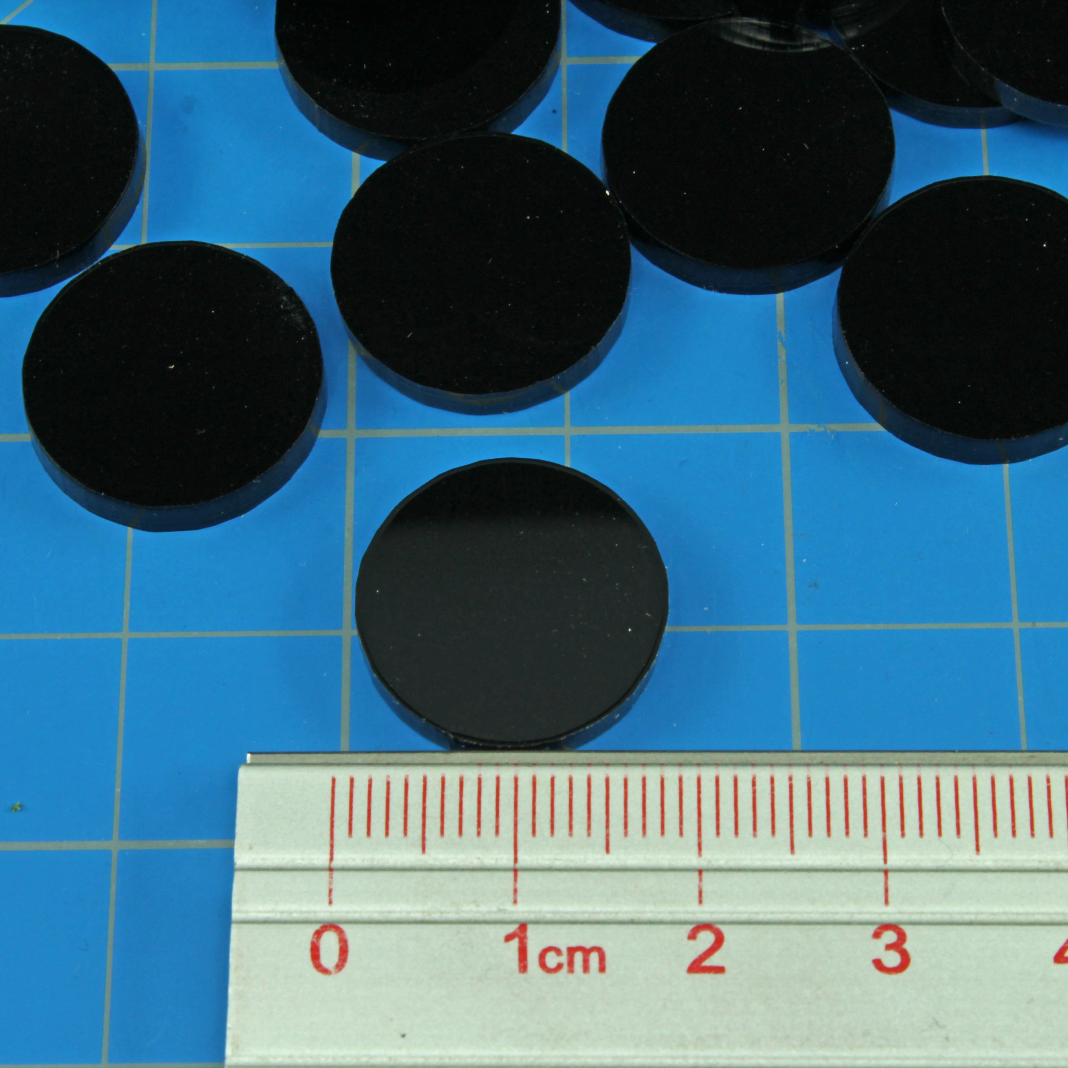 18mm Circular Game Tokens Black 25